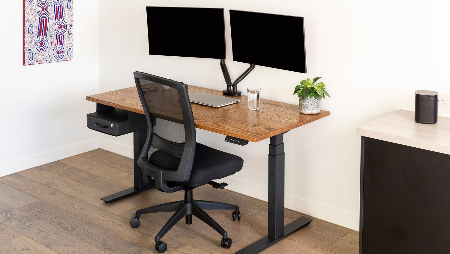 Crafting Comfort: A Comprehensive Guide to Office Ergonomics